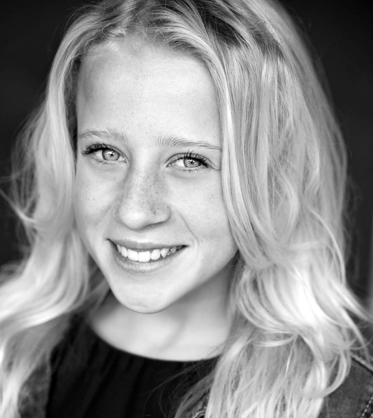 Zoe Aisling – Gray Models & Talent