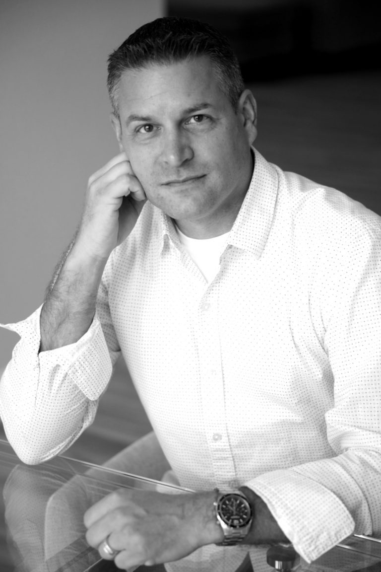 Aaron – Gray Models & Talent